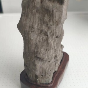 China Natural Stone Mountain Stones Bonsai Suiseki North Taihu Stone ...