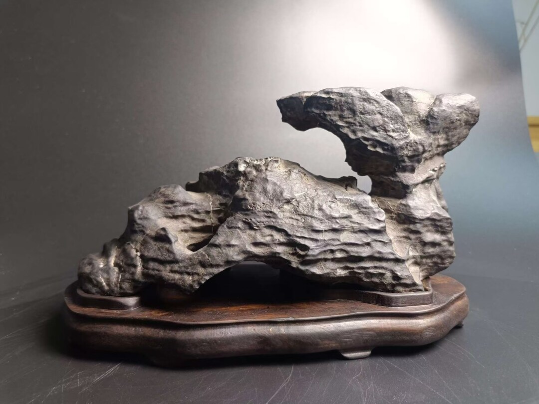 China Natural Stone Mountain Stones Bonsai Suiseki Taihu Stone Dragon ...