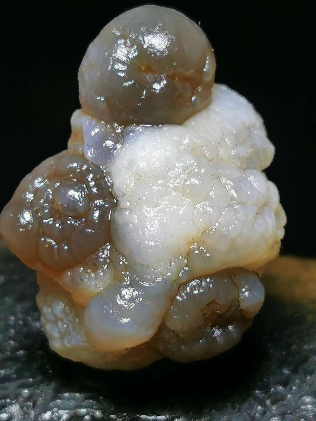 China Natural Stone Mountain Stones Bonsai Suiseki Alashan Desert Stone ...
