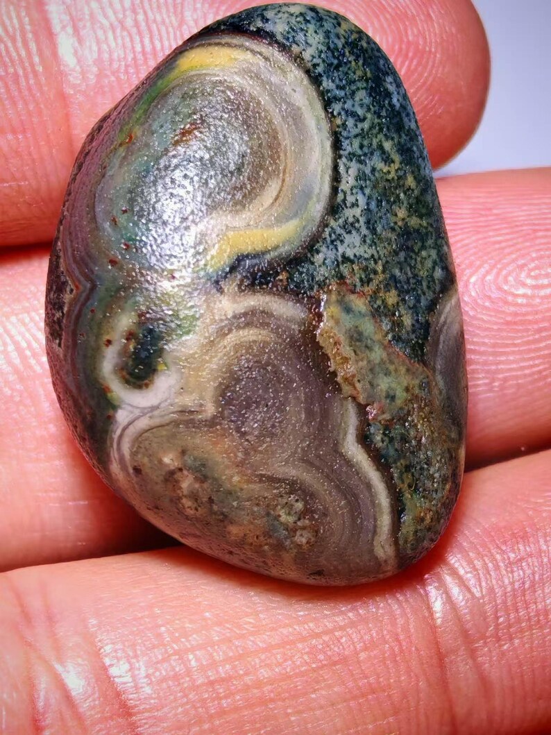 China Natural Stone Mountain Stones Bonsai Suiseki Alashan Desert Stone ...