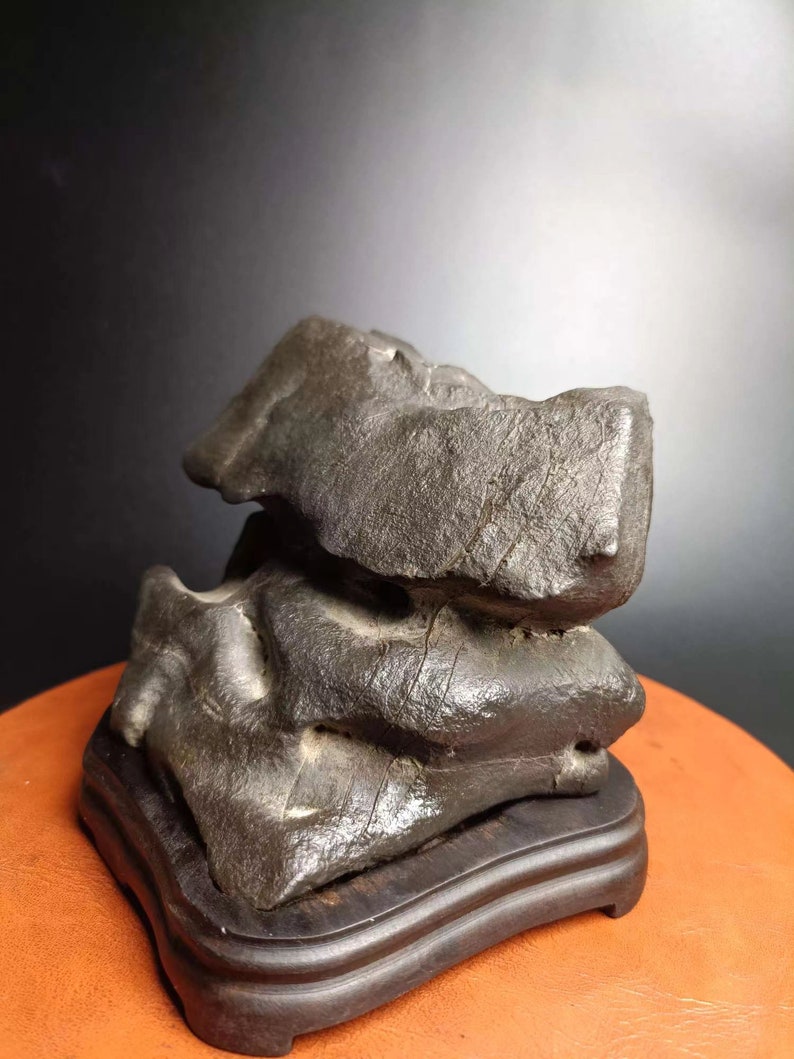 China Natural Stone Mountain Stones Bonsai Suiseki Taihu Stone 太湖石 ...