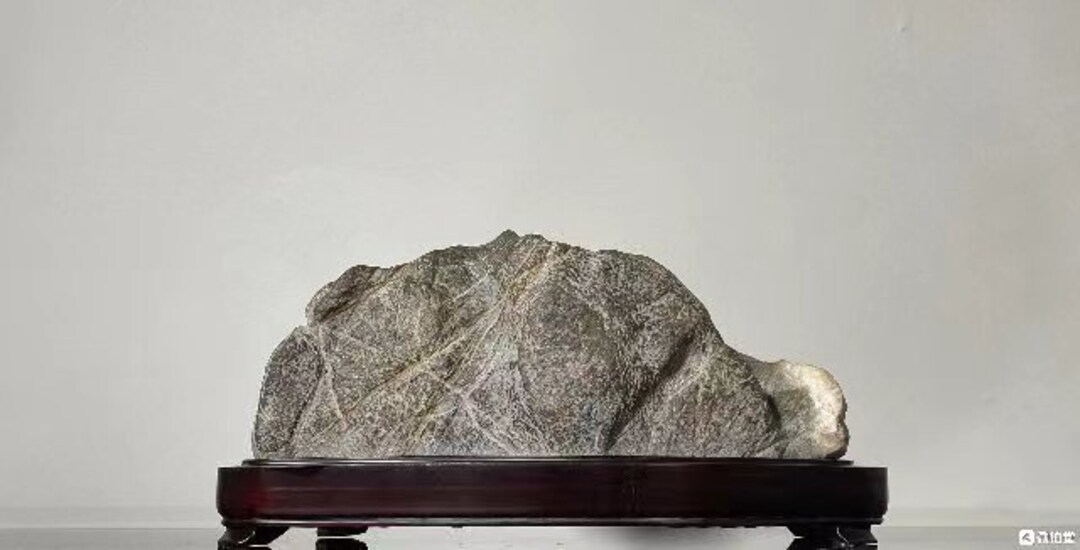 China Natural Stone Mountain Stones Bonsai Suiseki Lingbi Stone Stone ...