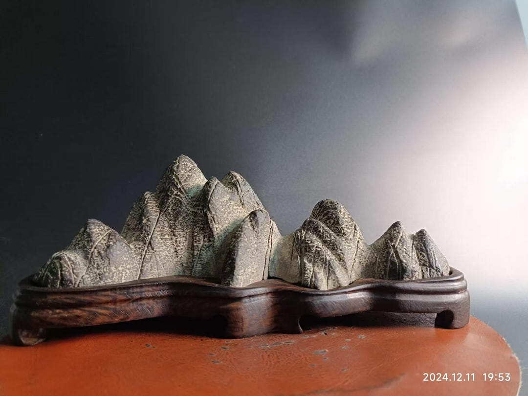 China Natural Stone Mountain Stones Bonsai Suiseki Youlan Orchid Stone ...