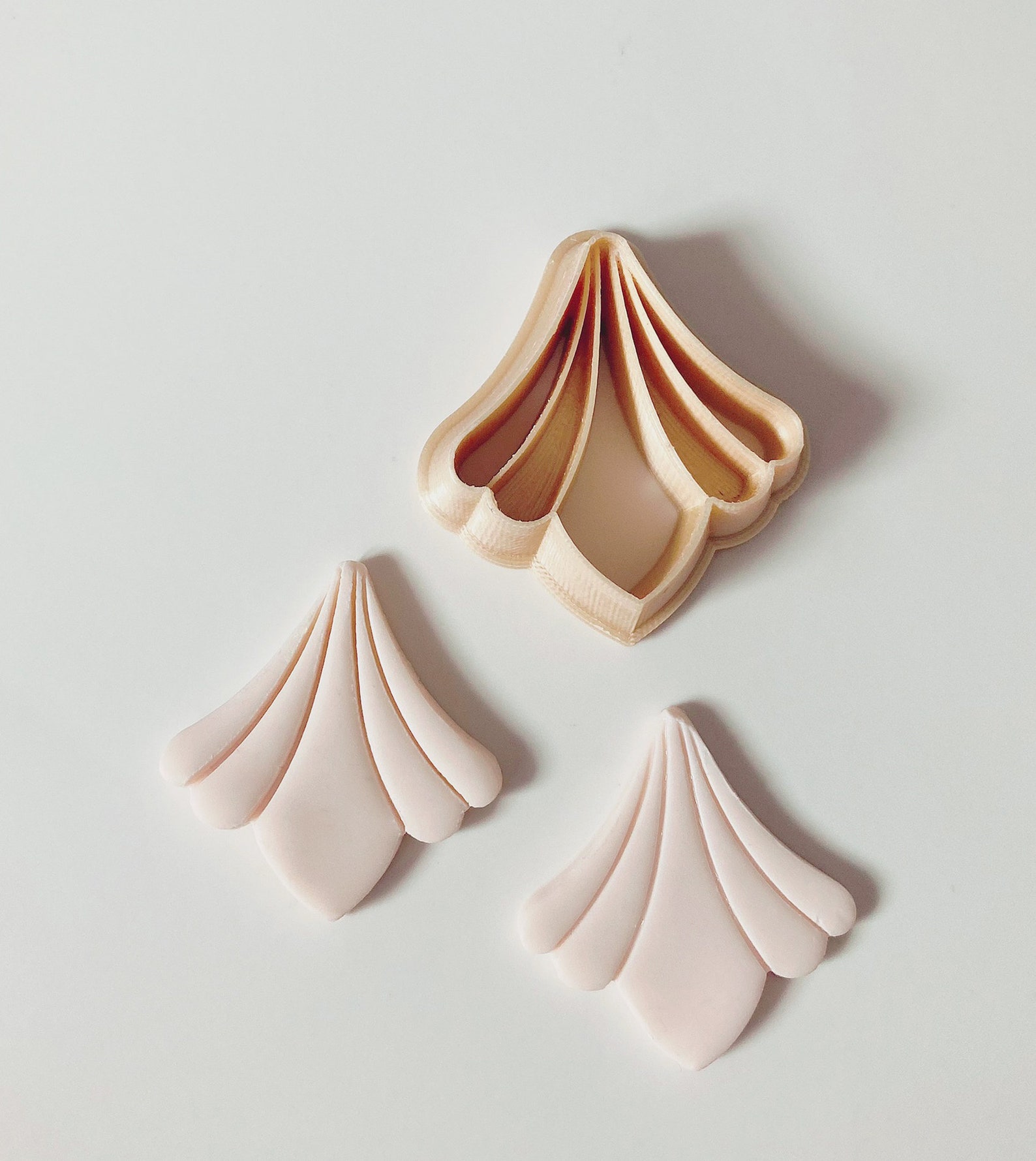 Art Deco Scallop Shell Fan Shape Polymer Clay Jewellery Cutter | Etsy