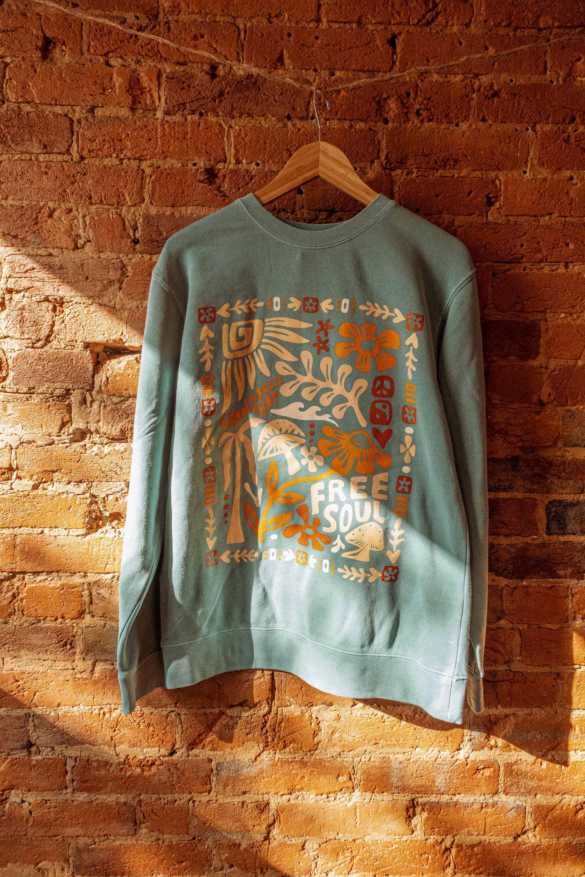 FREE SOUL Crewneck, Hippie Boho Free Spirit Style Oversized Vintage ...