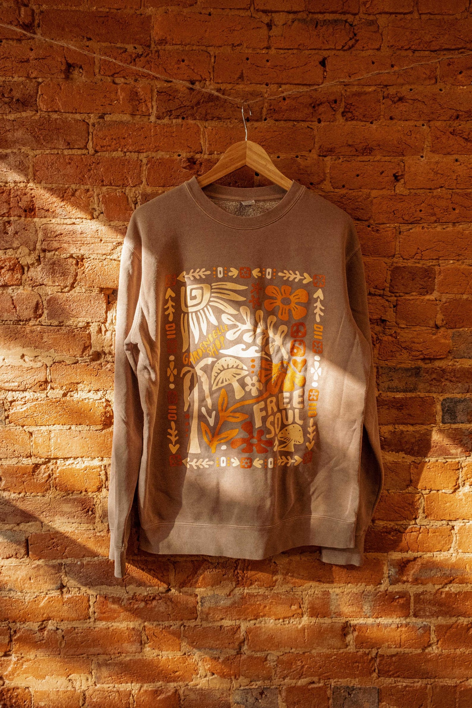FREE SOUL Crewneck, Hippie Boho Free Spirit Style Oversized Vintage ...