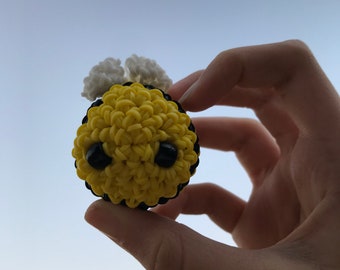 Loomigurumi Bee - Etsy