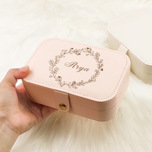 Personalized Engraved Jewelry Box, Custom Vintage Travel Jewelry Case ...