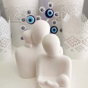 Handcrafted Decorative Family With Child and Baby Object Figurine ...