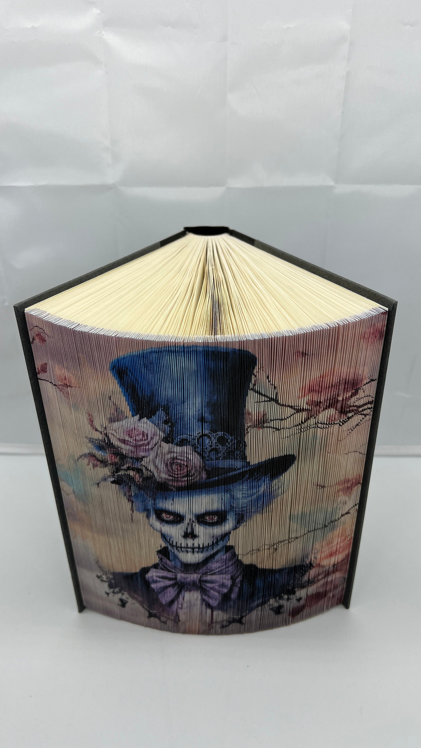 VICTORIAN SKELETON PORTRAIT - Fore-edge Photo Strip Book Fold Pattern ...