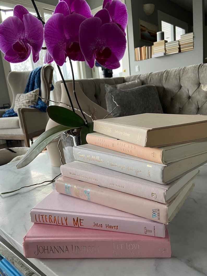 PASTEL BOOK SET - 7 Dreamy Books in Shades of Pastel. A Soft Rainbow ...