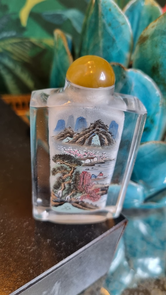 Chinese/Japanese Reverse Hand Painted Glass Snuff Bo… - Gem