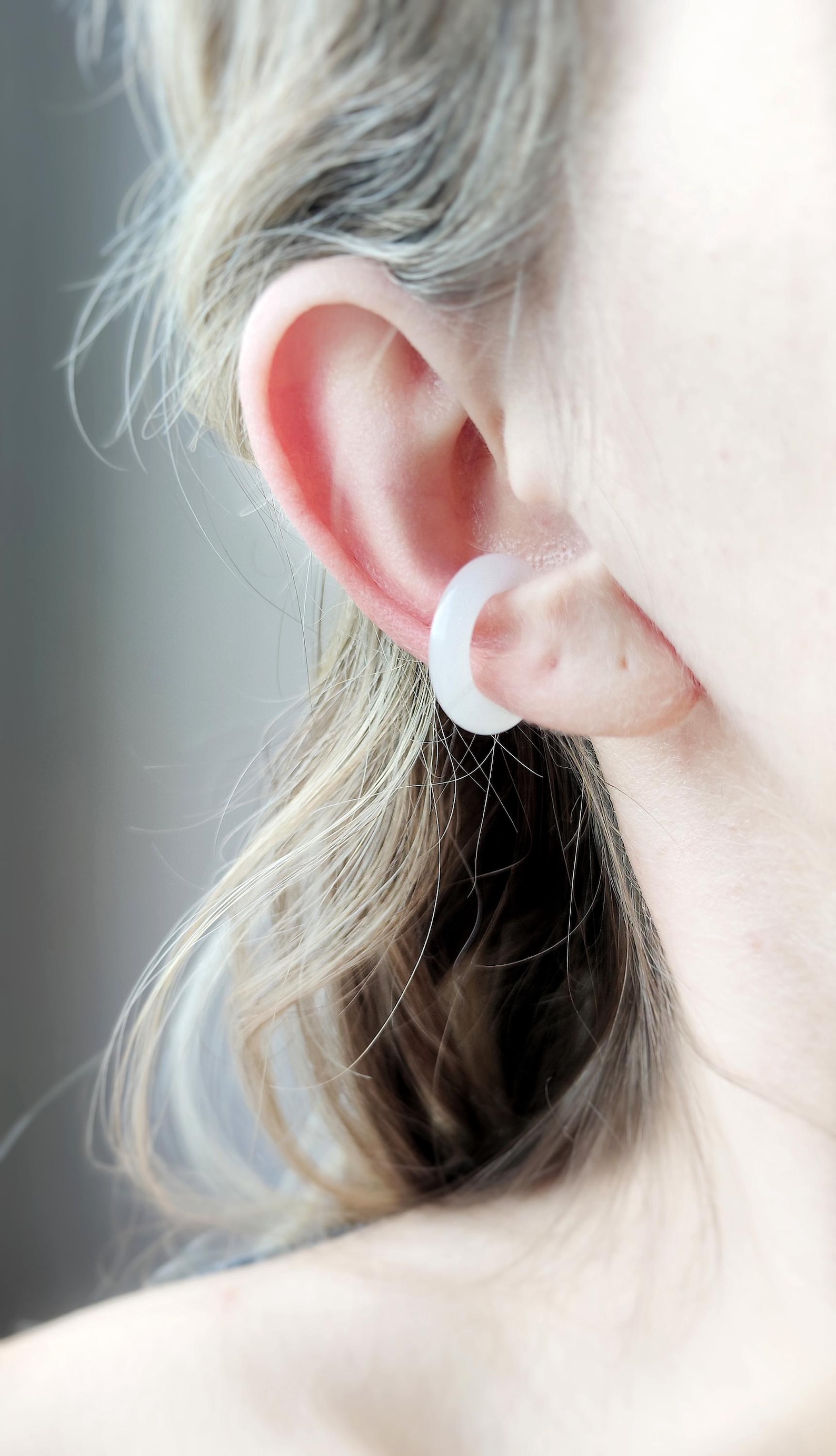 Clear or White Glass Ear Cuff, No Piercing Earring, Clear Glass Ear ...