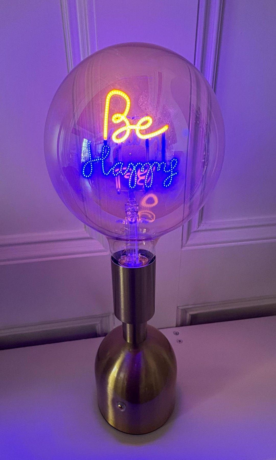 Table Bar Lamp Neon 'be Happy' LED Lamp - Gold Base, USB Powered (33cm ...