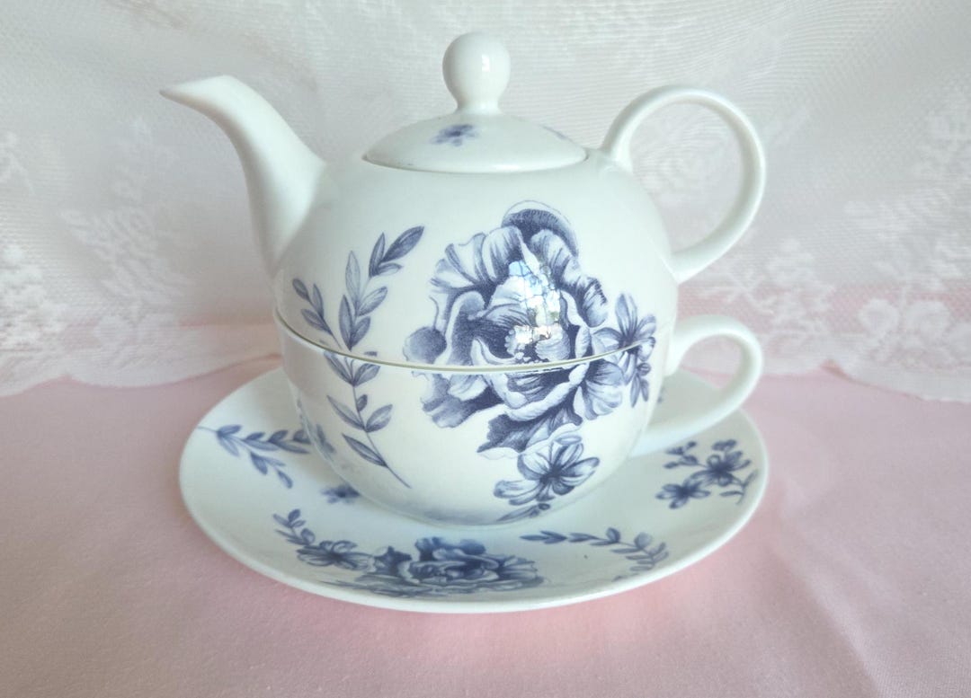 Whittard of Chelsea Tea for One Set – Amanda Griffiths Design – Blue ...