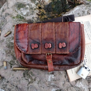 Arthur's Satchel Bag Arthur Morgan Leather Satchel Adventurer Worn ...