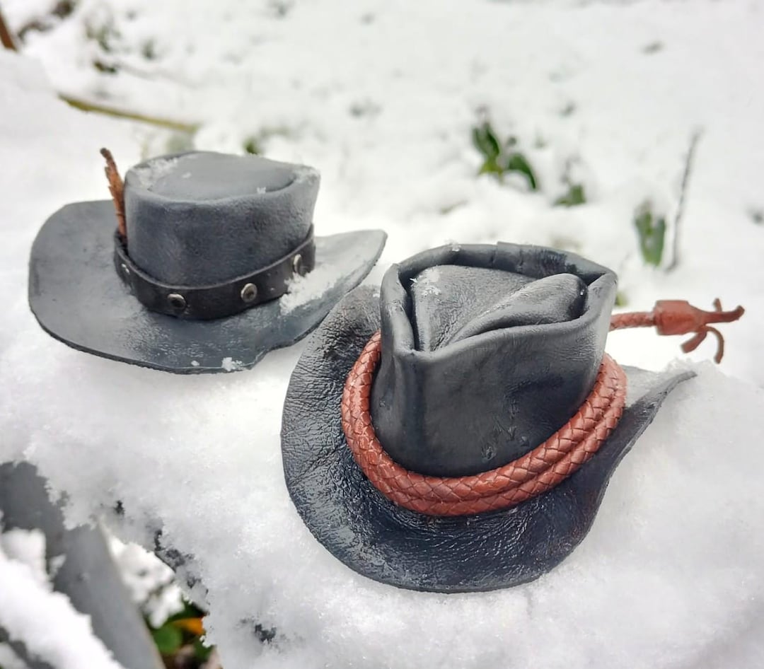 John Marston and Arthur Morgan Hat Miniature Cowboy Hat Red Read 2 Rdr ...