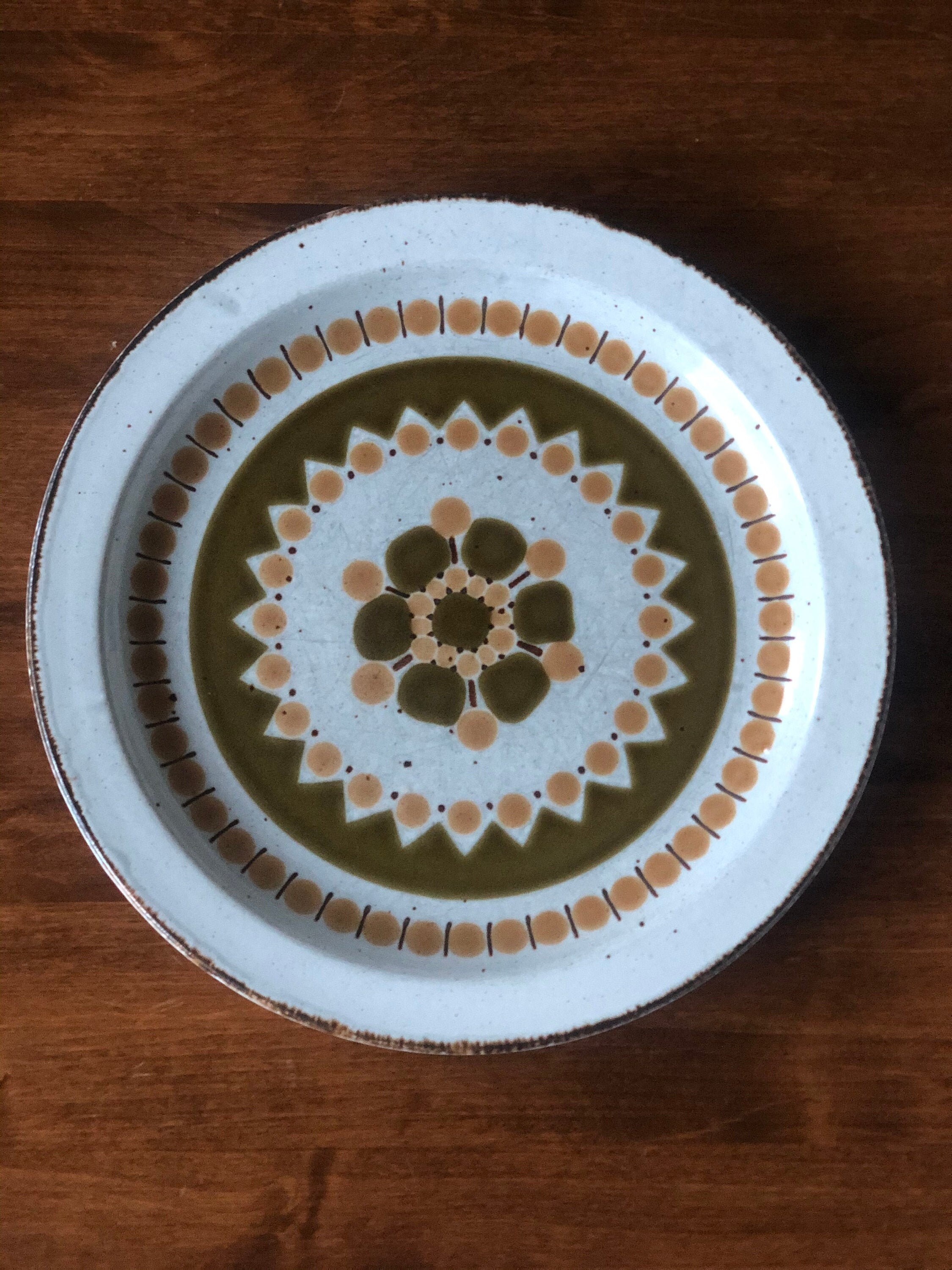 Vintage Stonehenge Midwinter Plates | Etsy