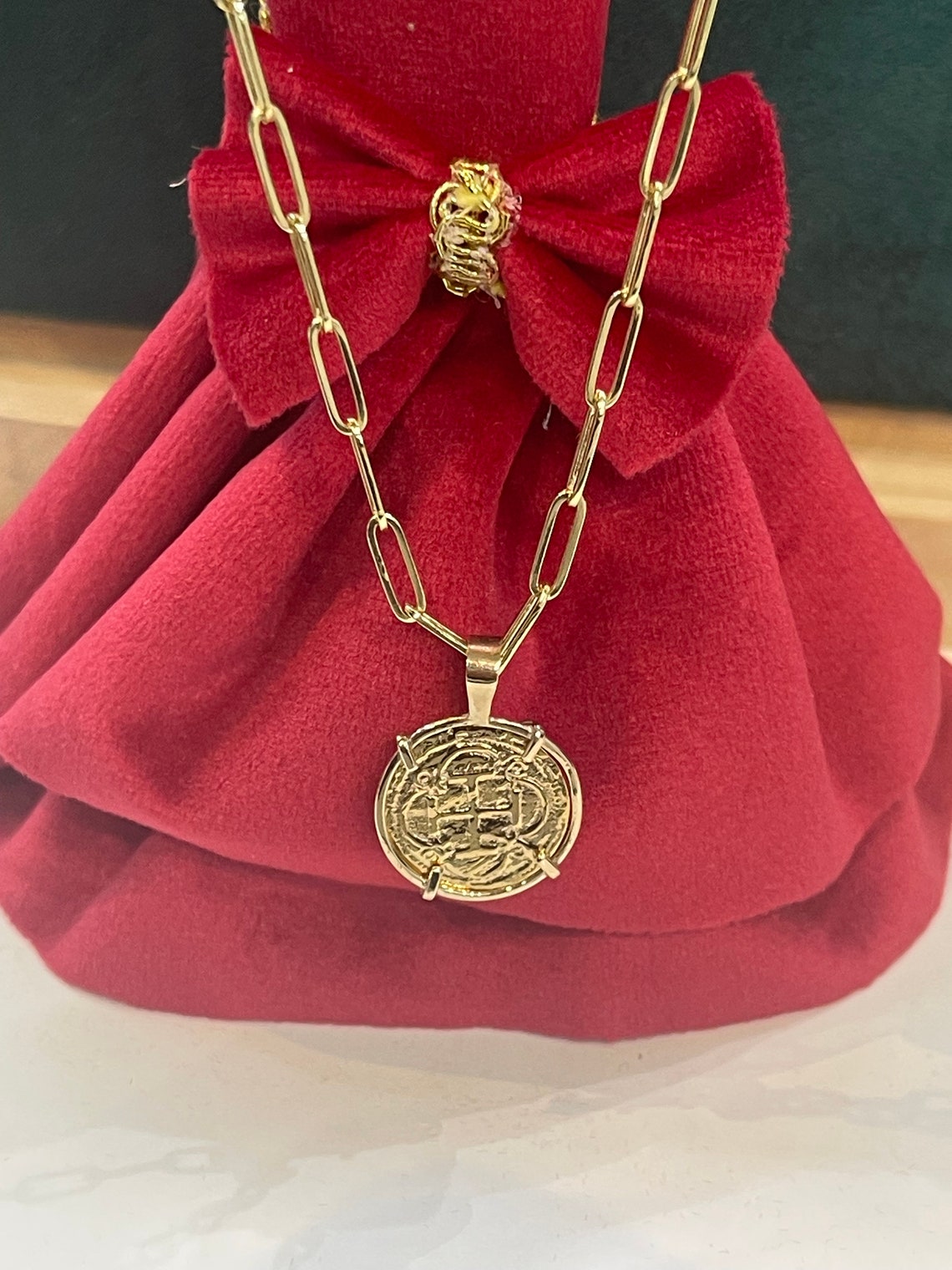 14k Gold Atocha Shipwreck Coin Pendant - Mel Fisher Treasure - Etsy