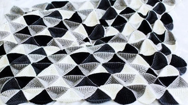 Triangle Crochet Pattern for a 3D Blanket EN/ES: PDF Crochet Blanket ...
