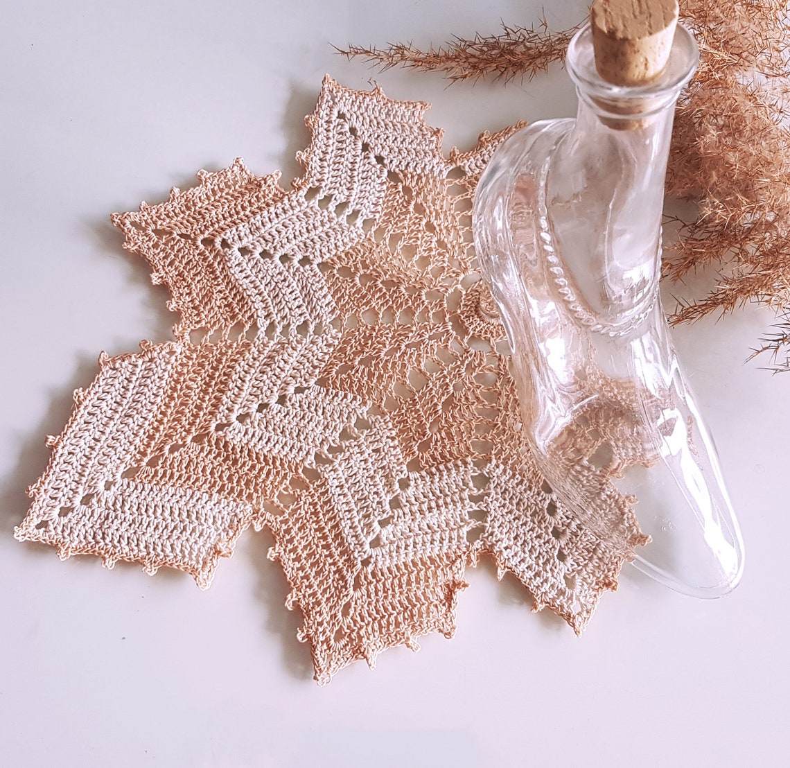 Maple Leaf Doily Crochet Pattern EN/DE: PDF Autumn Table Decor, Crocheted Table Design, Fall ...