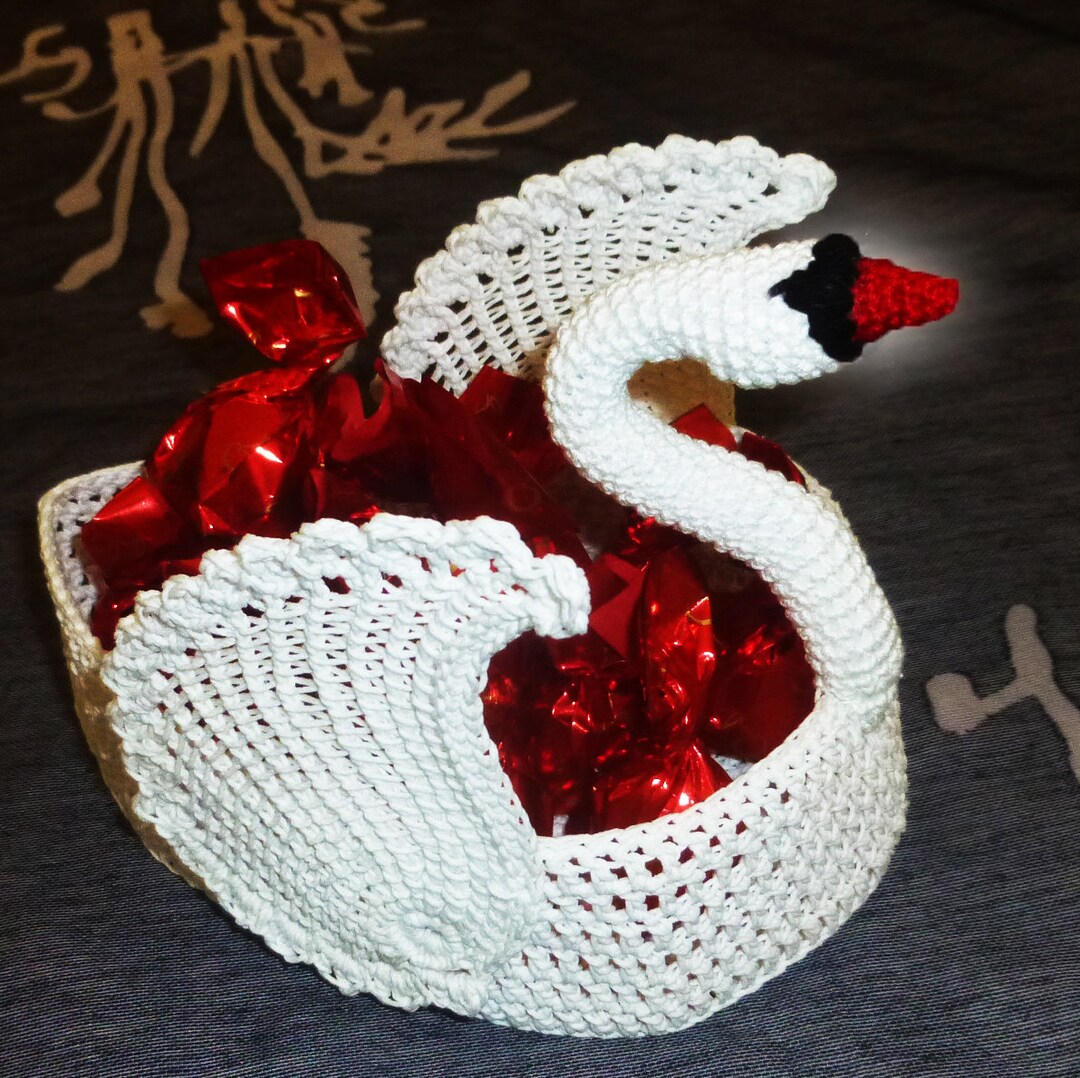 Swan 8'' Crochet Pattern: PDF Crochet Animal Pattern, Swan Candy Bowl ...