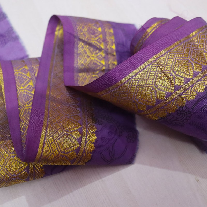 Sari Borders - Etsy