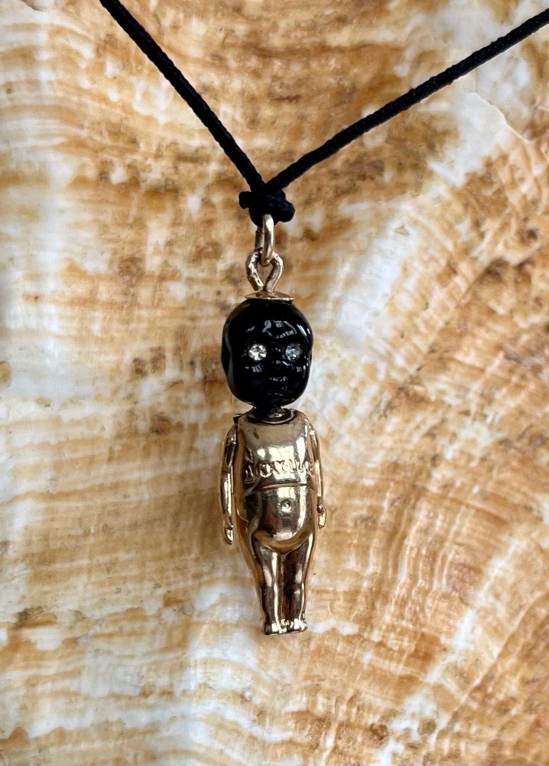 Fumsup Pendant Early 20th Century in 14k Gold - Etsy UK