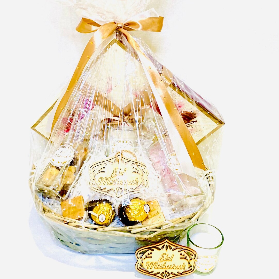ISLAMIC UMRAH MUBARAK Celebrations Hand Finished Filled Gift Hamper ...