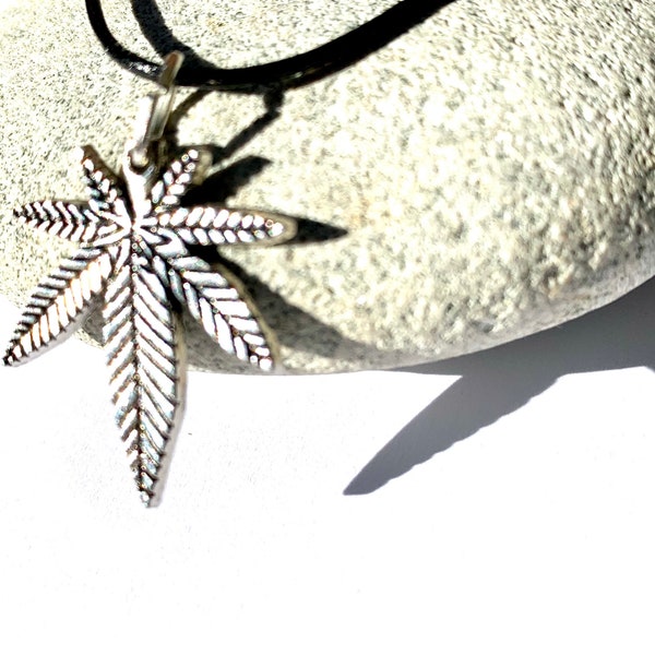 Weed Necklace - Etsy