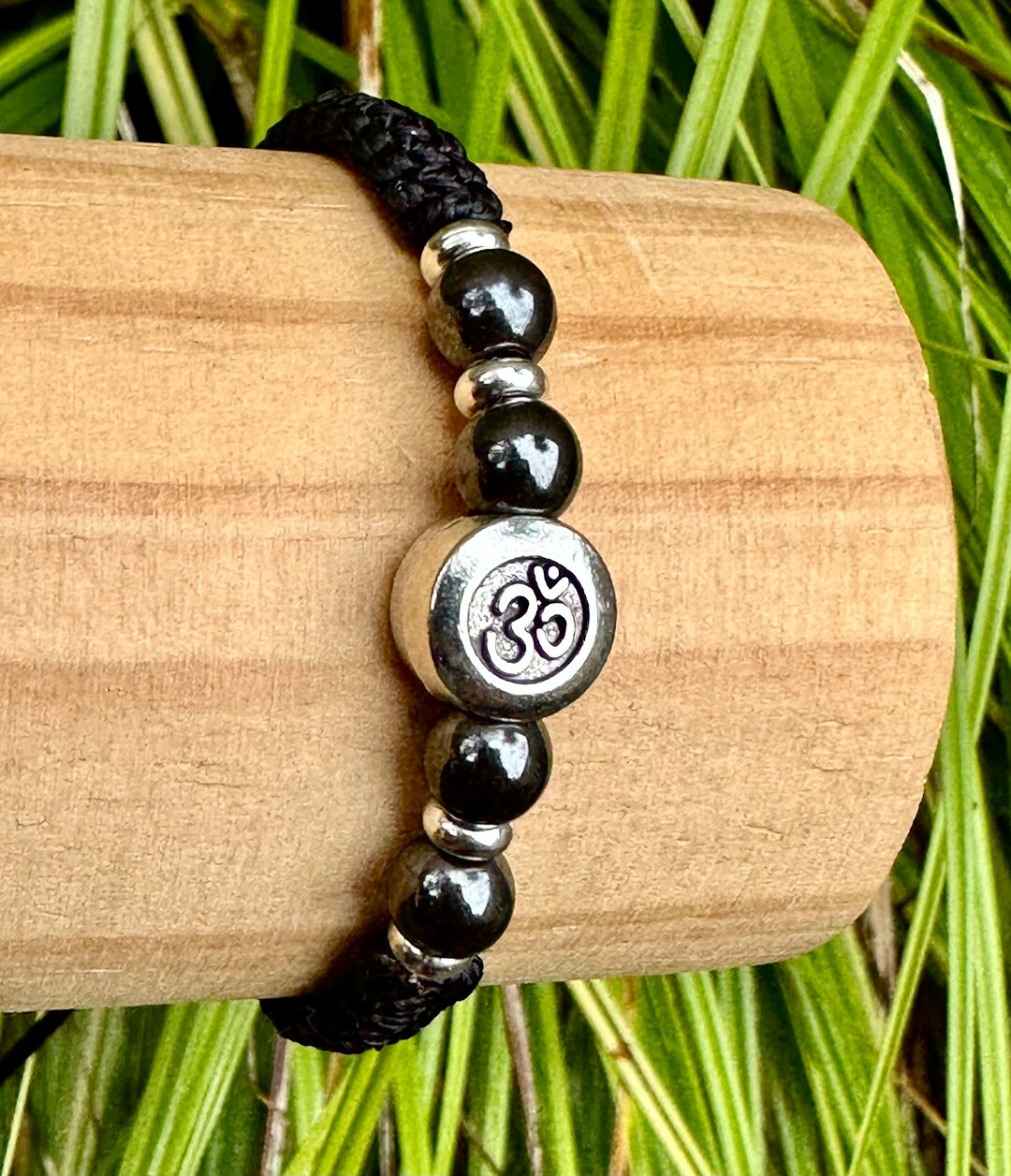 Om Bracelet-ohm Jewellery-aum Symbol-yoga Mala-meditation-hindu ...