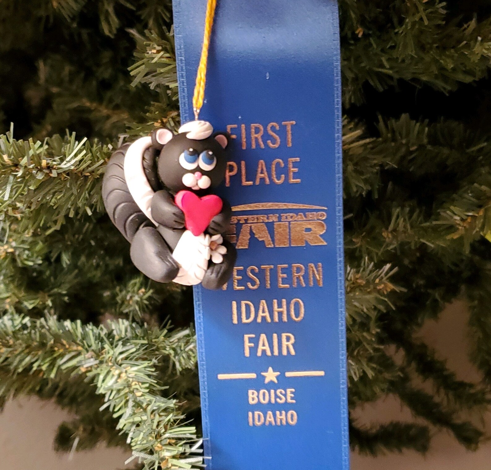 Le Pew Skunk Handmade Polymer Clay Christmas Ornament - Etsy