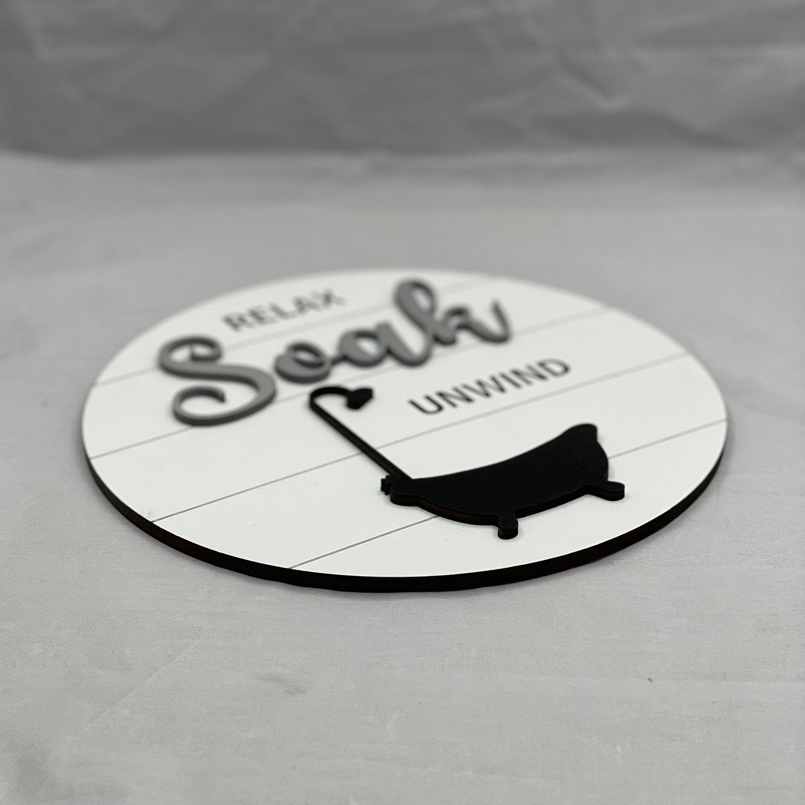 Relax Soak Unwind Bathroom Sign Round Wall Hanging - Etsy