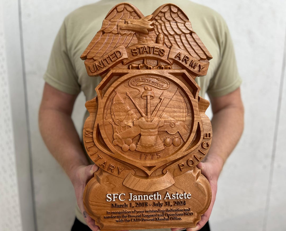 US Army Military Police Badge Wooden Custom Plaque Military Gift Award ...