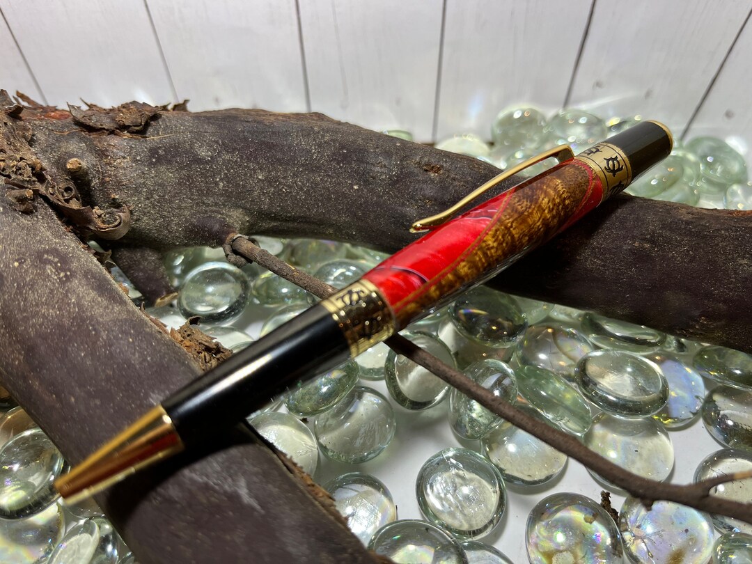 Pacific Honu (turtle) Pen - Etsy