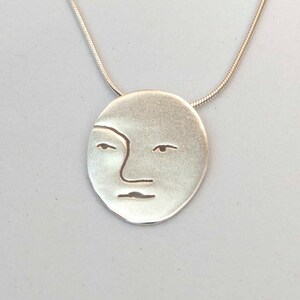 Face Necklace , Silver Oval Face Pendant Necklace , Minimalist Face ...