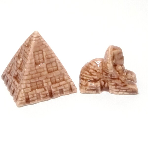 Pyramid Table Decorations - Etsy
