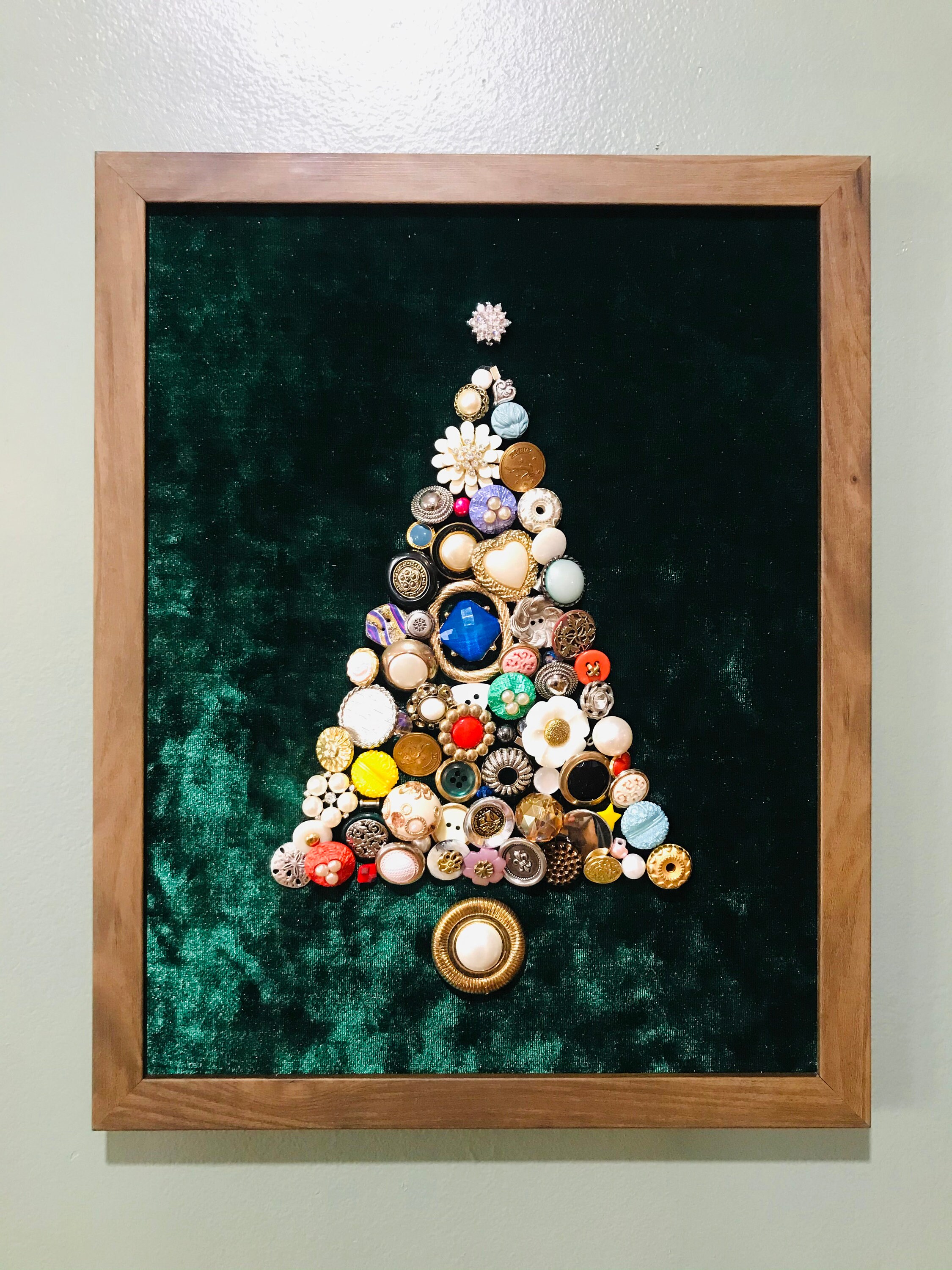 Vintage Jewelry Christmas Tree Collage - Framed Wall Hanging 15in X ...