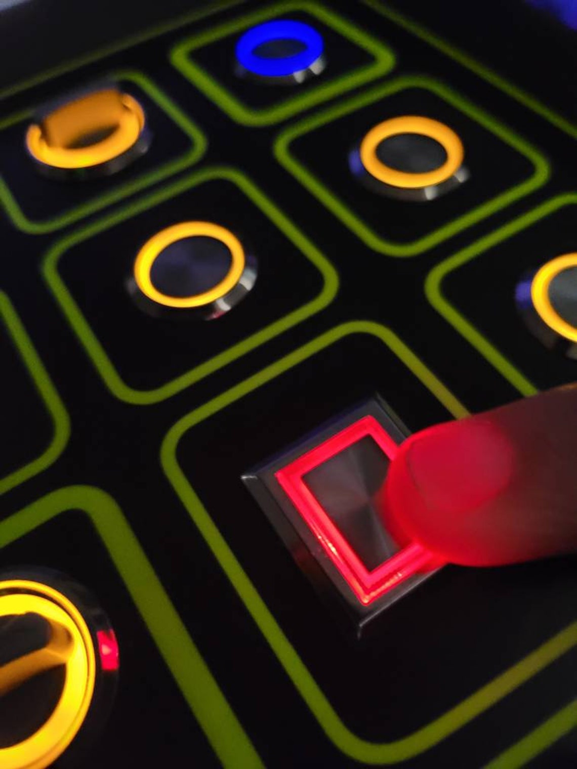 SIMUBOX R8 Button Box Sim Racing Fanatec Simucube | Etsy UK