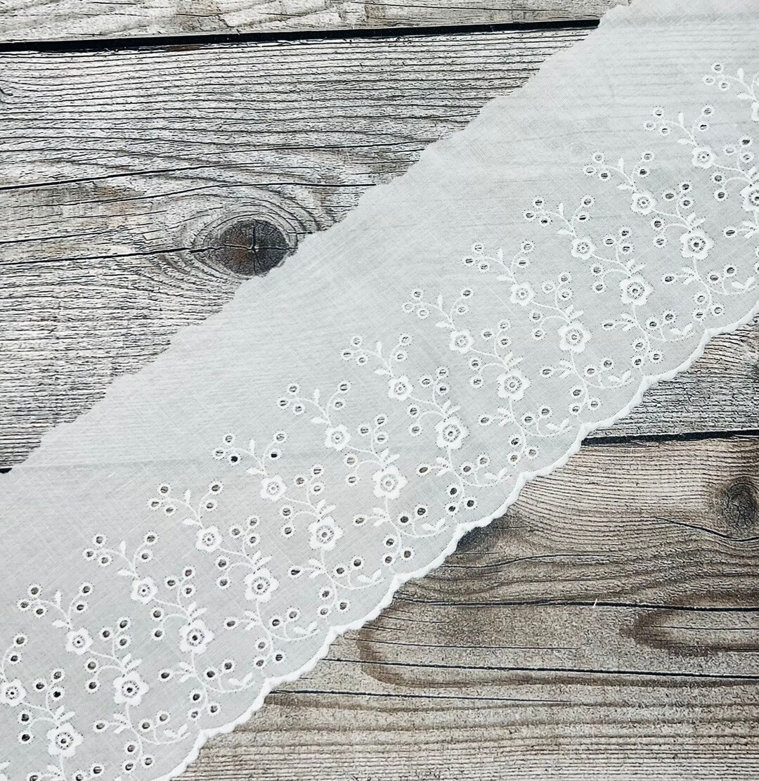 Lace Ribbon, Festoon Lace for Sewing, Beige-pink With Flower Pattern ...