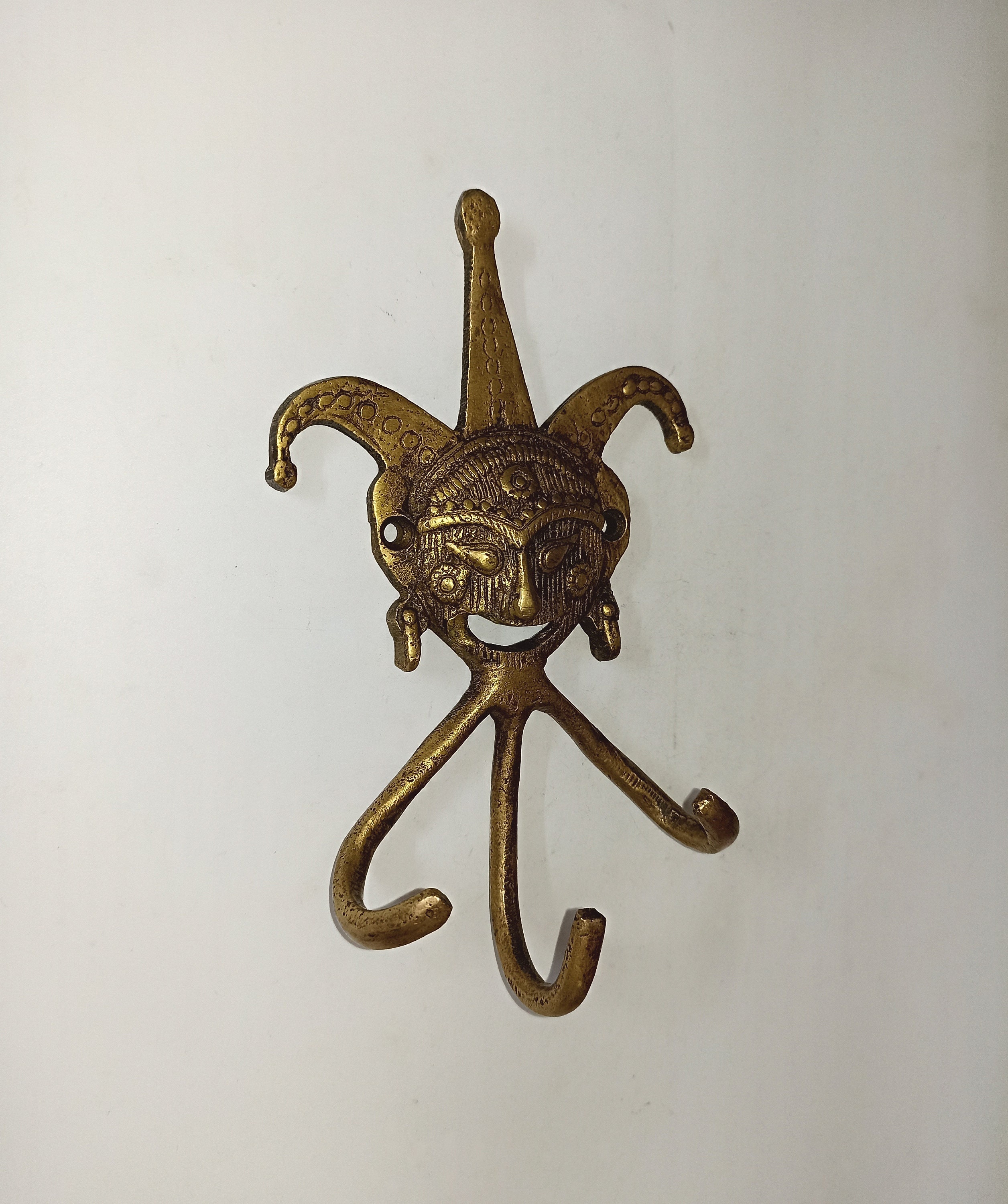 Bastar Happy Man Design Wall Hanging Hook | Brass Joker Face Wall ...