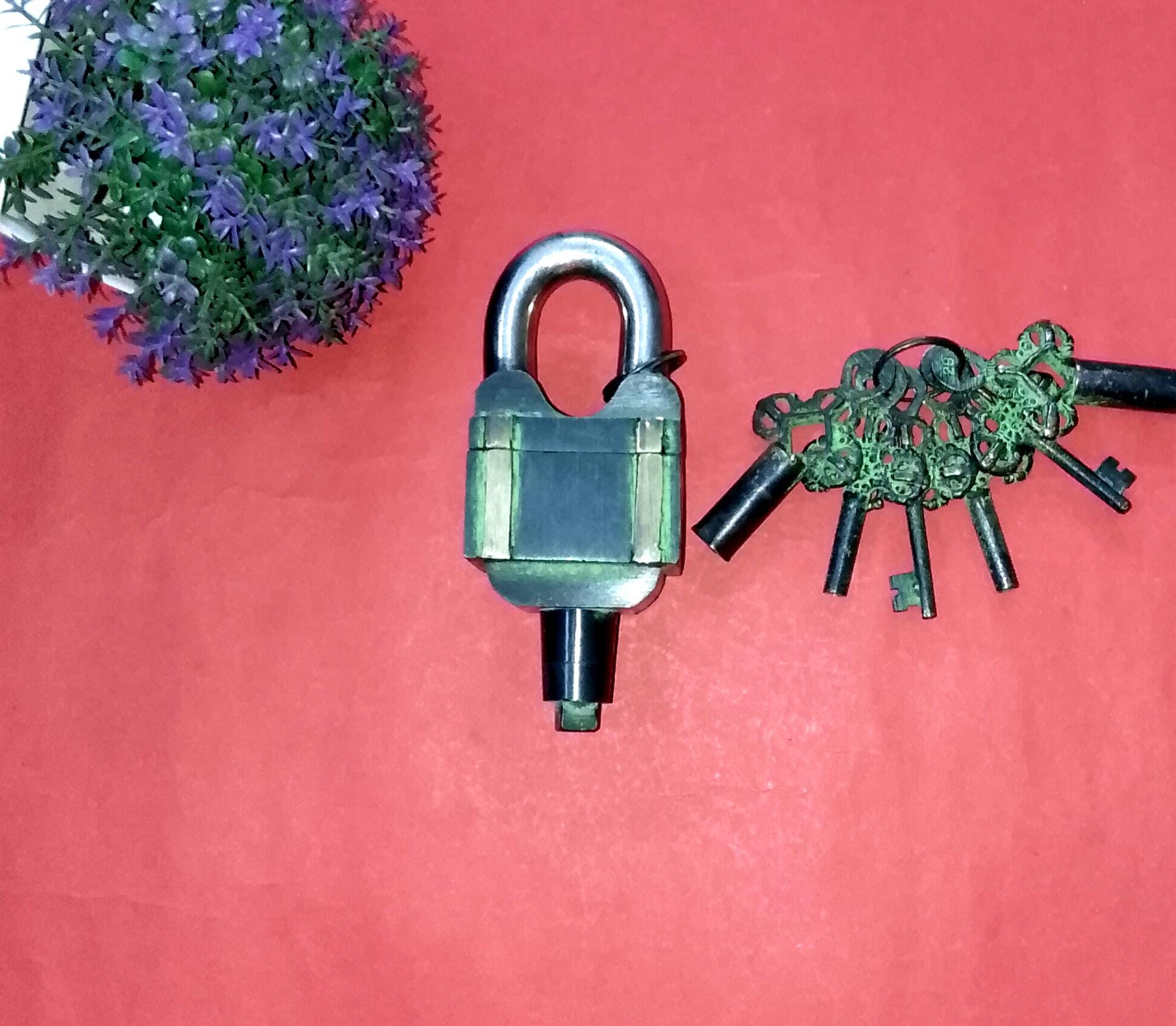 Brass Tricky Lock With 06 Keys | Handcrafted Puzzle Padlock | Working ...