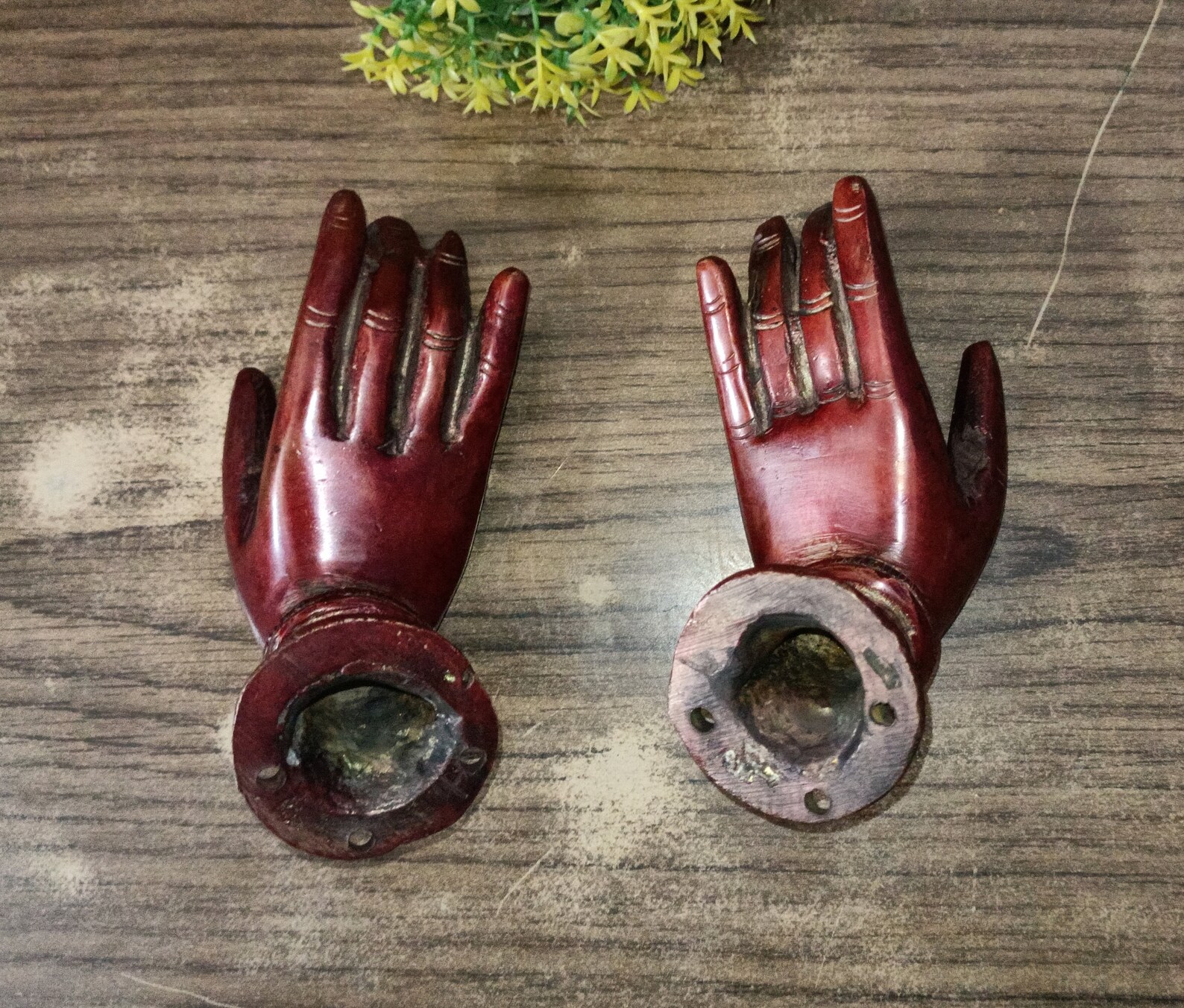 Kathak Lady Hand Shape Door Pull | Brass Girl Hand Knobs for Cupboard ...