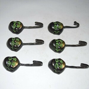 Smiley Face Hook Set of 06 Wall Hooks | Brass Laughing Buddha Face ...