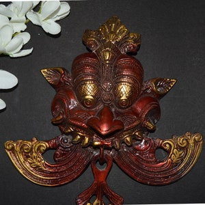 Brass Yali Face Wall Hanging | Handicrafts Mythical Yali Wall Decor ...