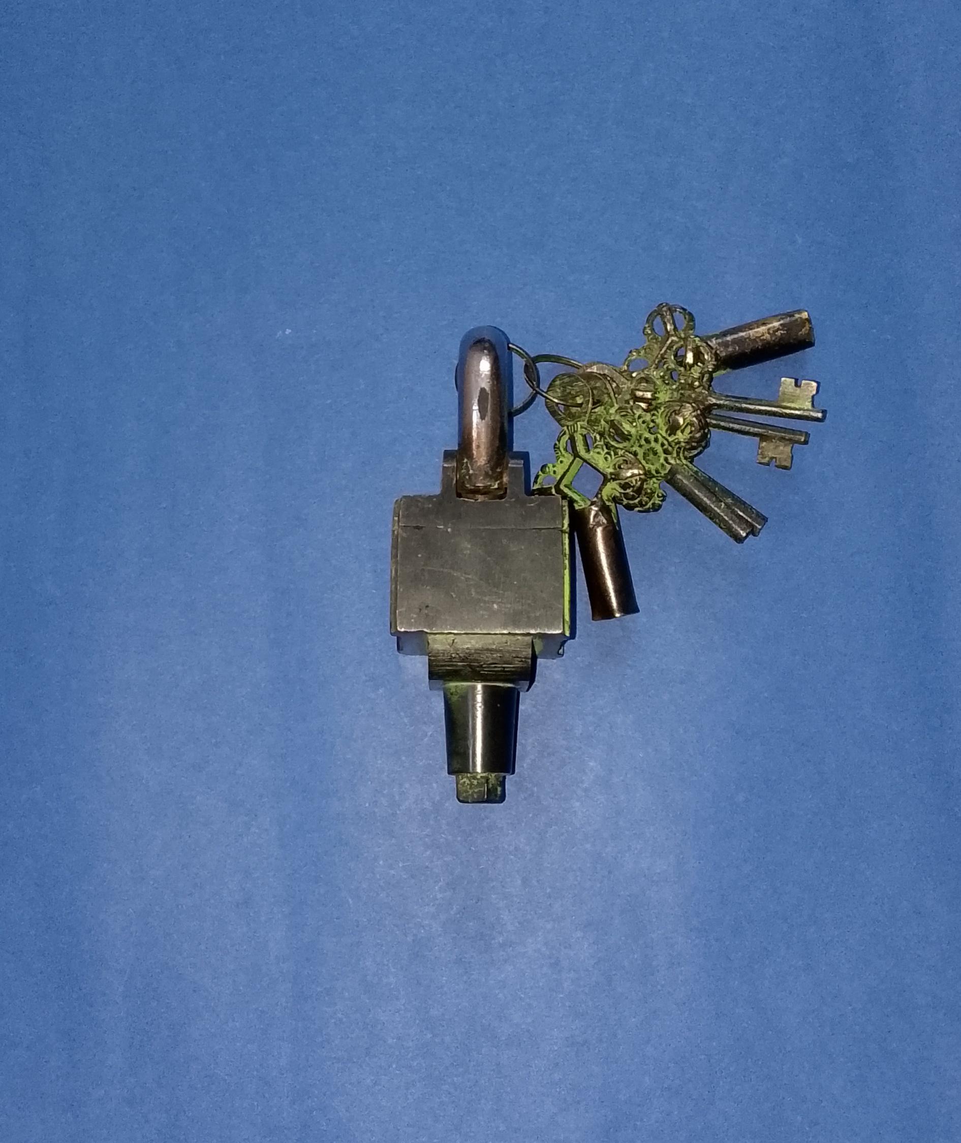 Brass Tricky Lock With 06 Keys | Handcrafted Puzzle Padlock | Working ...