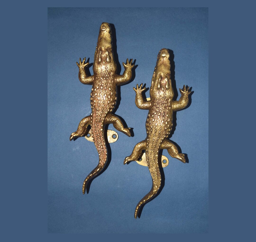 Nile Alligator Cabinet Drawer Pull | Brass Hunting Crocodile Door ...