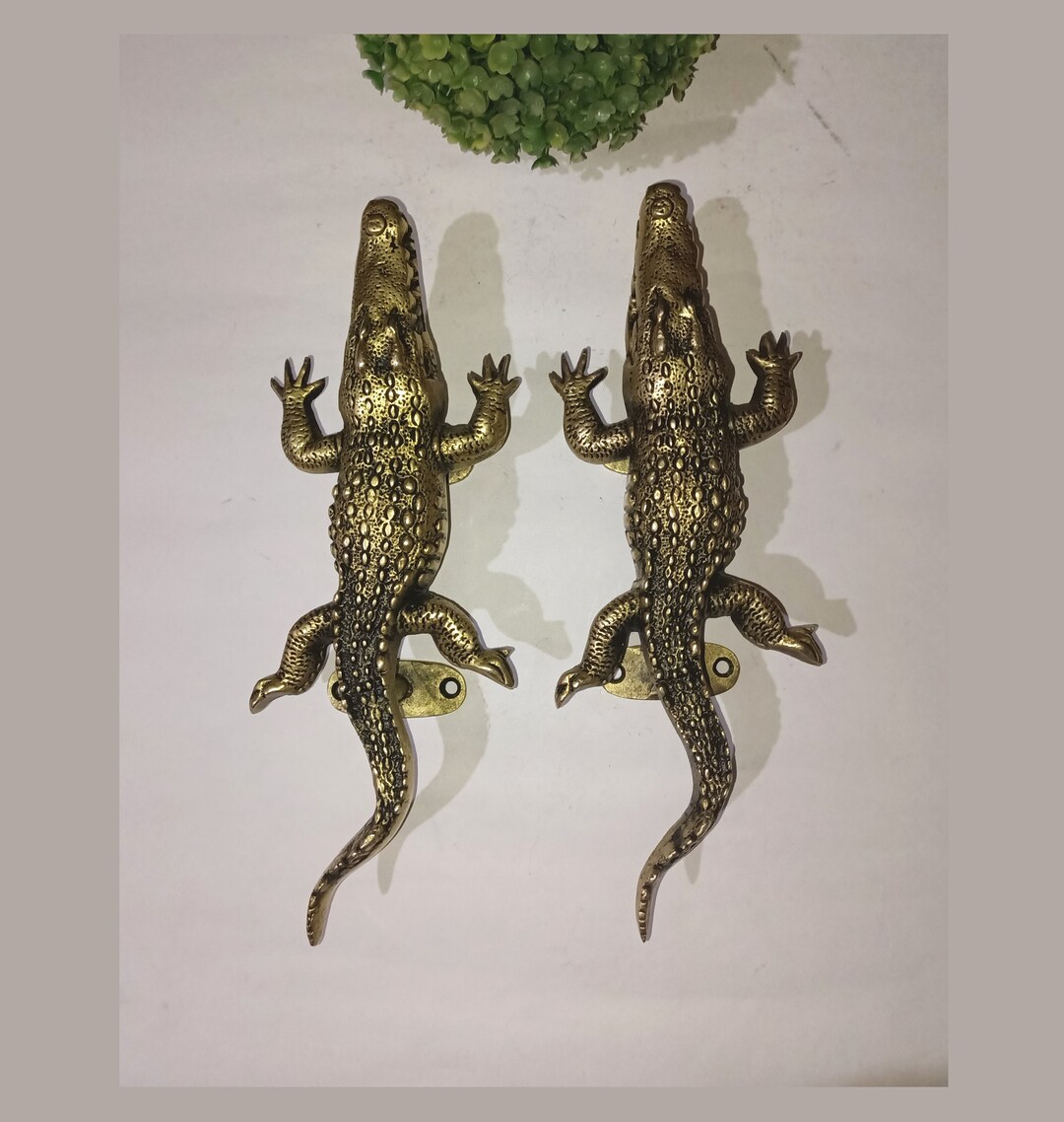 Crocodile Design Handle Pair | Brass Lizard Shape Wild Theme Door Pull ...