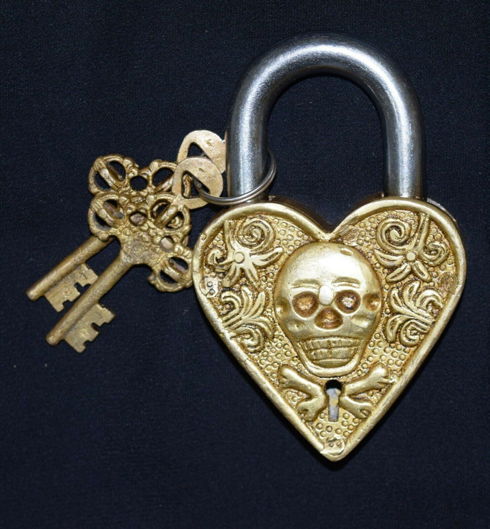 Heart Shape Skull Padlock | Brass Antique Design Skull Working Door ...
