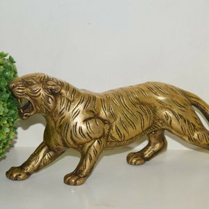 Angry Tiger Statue | Wildcat Tabel Decor | Siberian Tiger Design ...